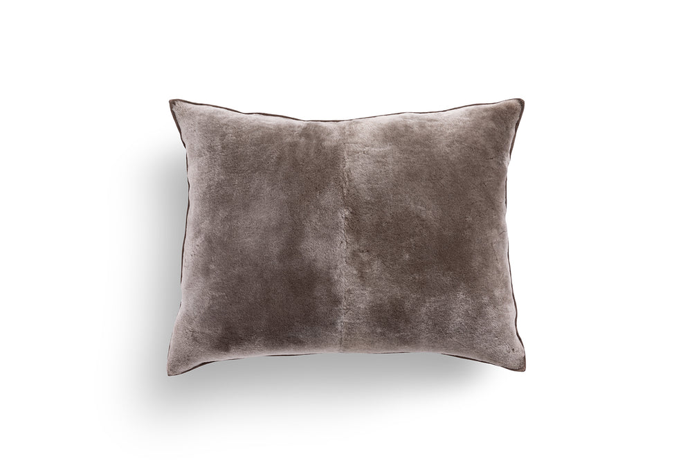 FENDI_Casa_cushion_Fur_Cloud_s FENDI_Casa_cushion_Fur_Cloud_s