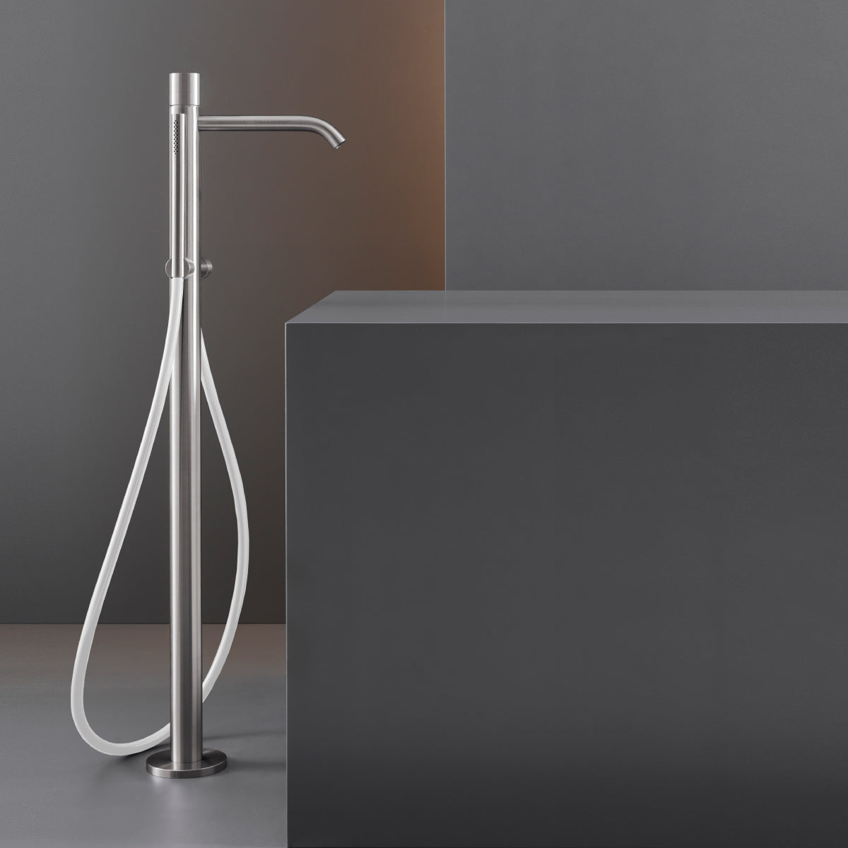 Giotto Plus Taps for Bathtub - Free-Standing Mixers - GIO97 – Italian ...